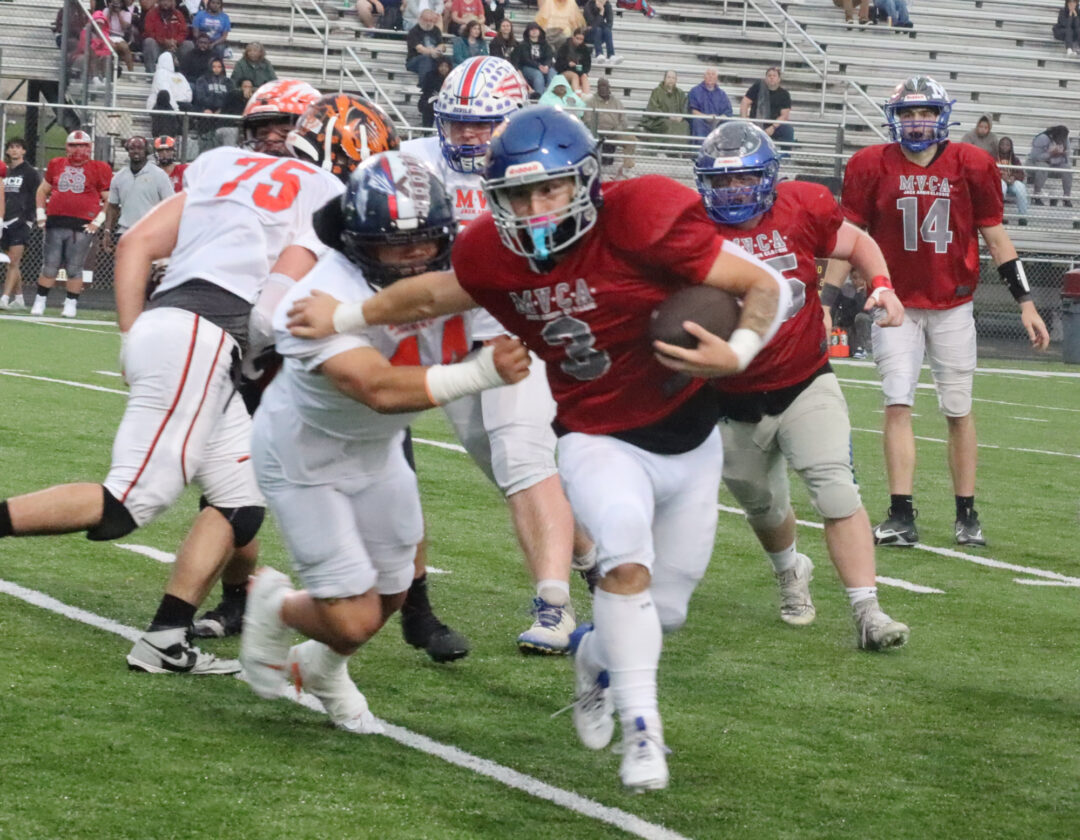 Mahoning flexes muscles with 21-3 victory over Trumbull in Jack Arvin ...